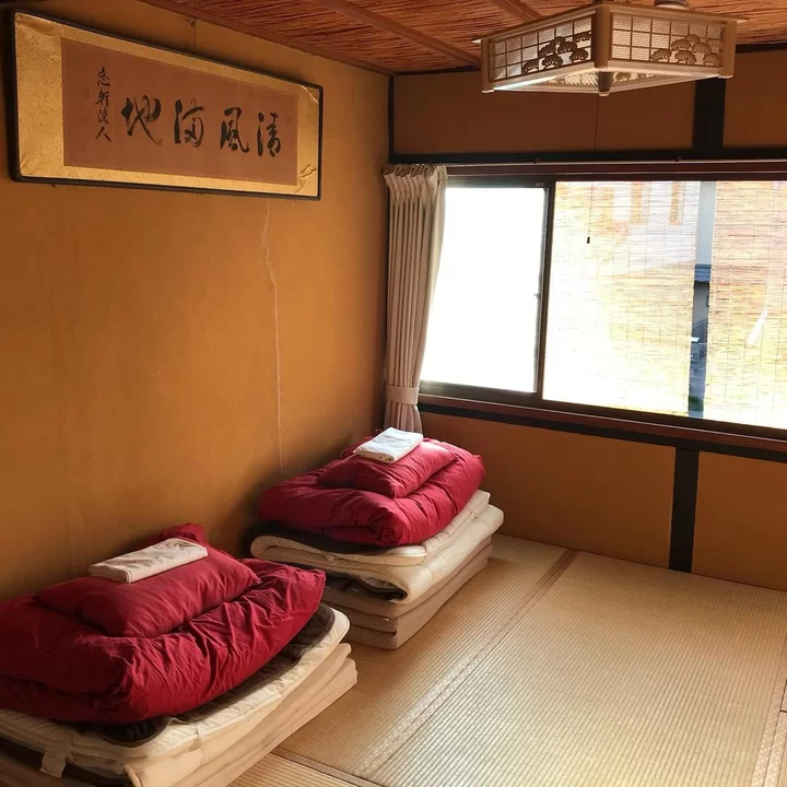 Book Hostel Mundo Now and Enjoy Discounts! - HopeGoo