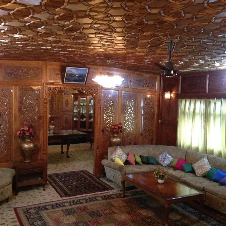 Book Zaffer Group of Houseboats Now and Enjoy Discounts! - HopeGoo