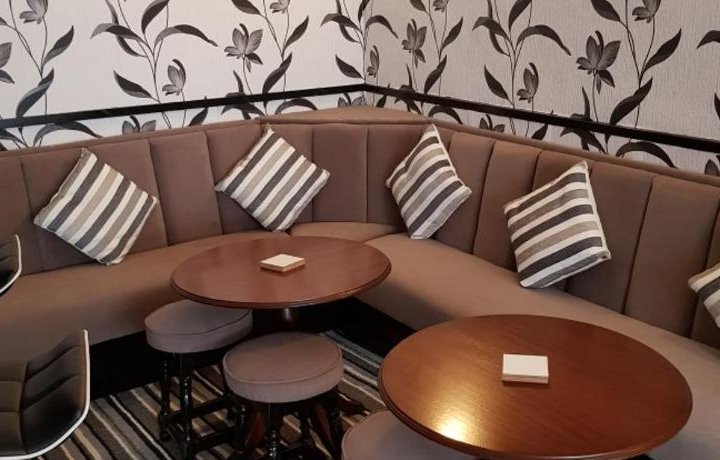 Book Montgomery Hotel Now and Enjoy Discounts! - HopeGoo