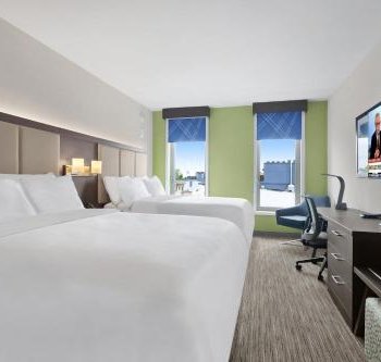 Book Holiday Inn Express Brooklyn - Bushwick Now and Enjoy Discounts ...