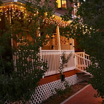 Book Sheridan House Inn- Adult Only Accommodation Now and Enjoy ...