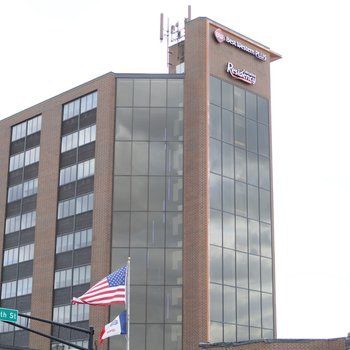 Book Best Western Plus Executive Residency Waterloo & Cedar Falls Now ...