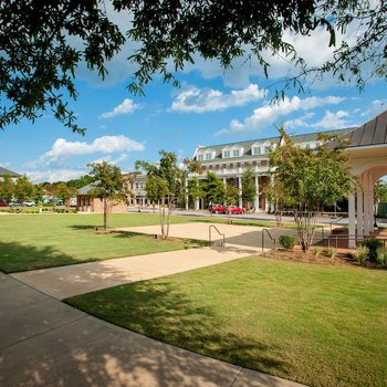 Book The Inn at Patrick Square Now and Enjoy Discounts! - HopeGoo