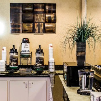 Book Quality Inn Roanoke Near Lake Gaston Now and Enjoy Discounts ...
