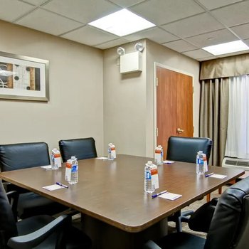 Book Holiday Inn Express & Suites Guelph Now and Enjoy Discounts! - HopeGoo