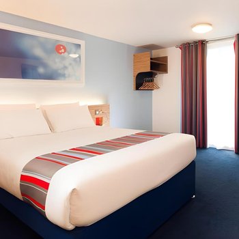 Book Travelodge Norwich Central Riverside Now and Enjoy Discounts ...