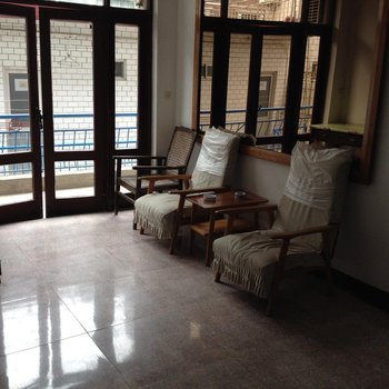 北戴河郭凤兰家庭旅馆,地址：北戴河区海滨刘庄北里51号,预订价格,联系电话,地址位置【同程酒店】